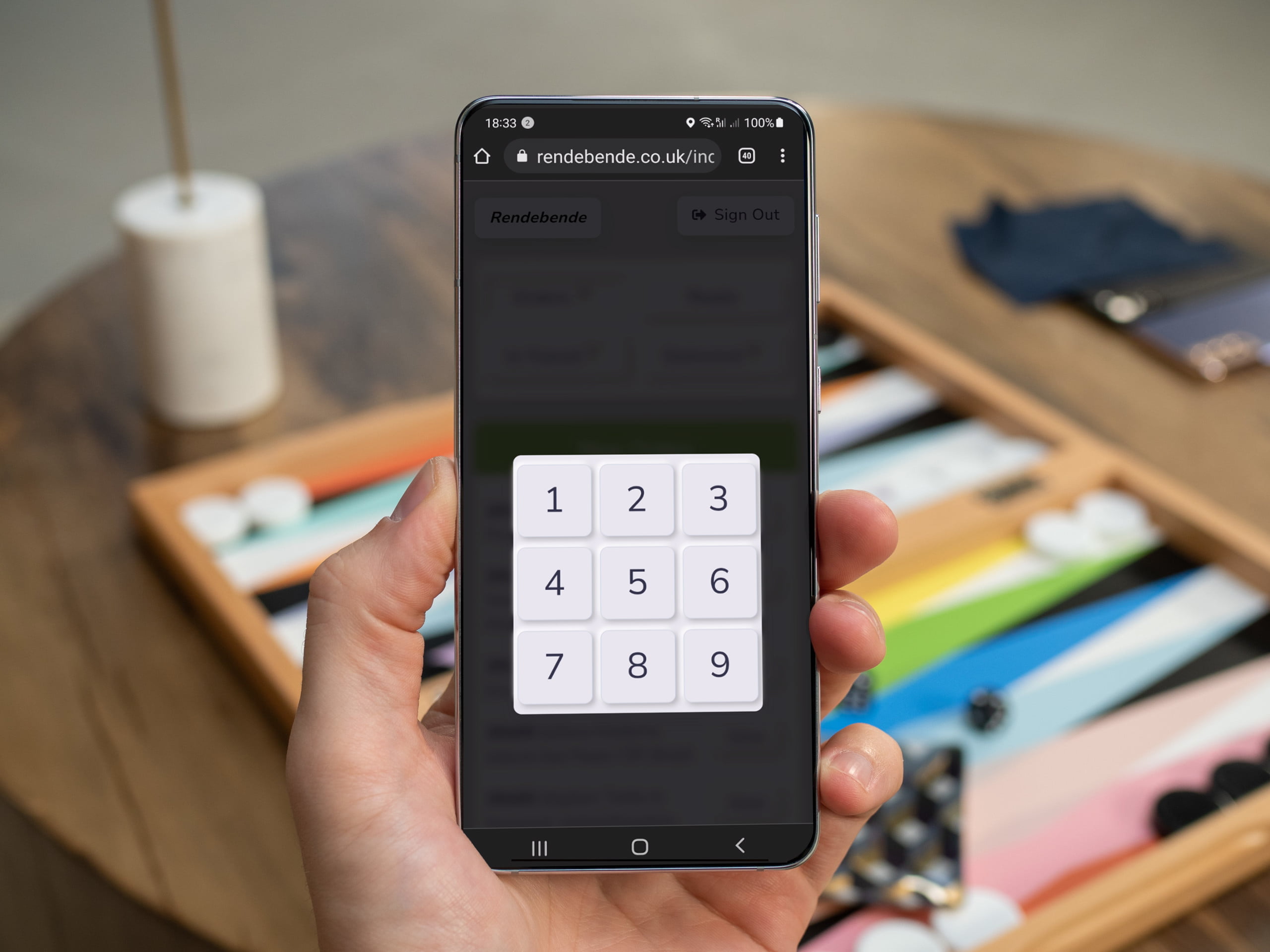 Rendebende | More Money Less Problems